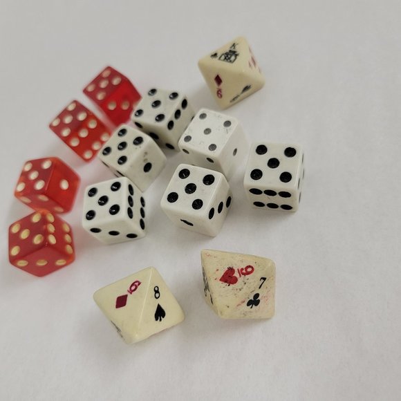 BAKELITE DICE ANTIQUE | Games | Antique And Rare Bakelite Dice Mix Lot ...
